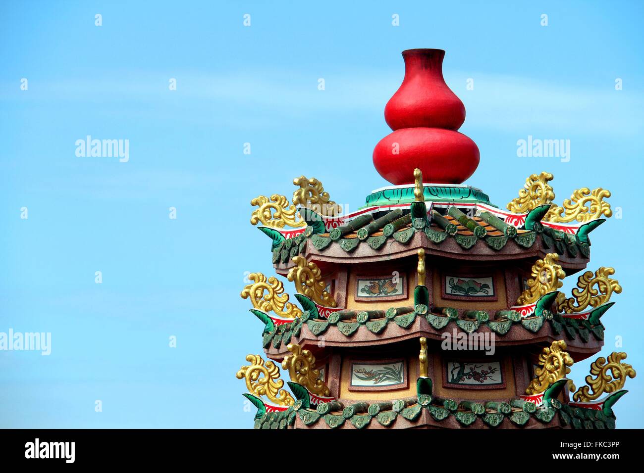 Red calabash Statue in Chinese temple Stock Photo - Alamy