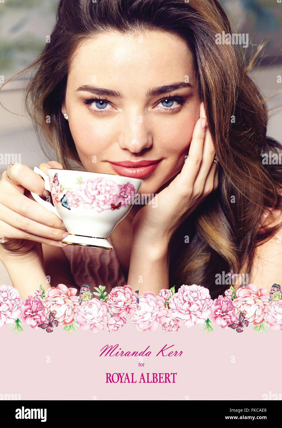 Royal albert china hi-res stock photography and images - Alamy