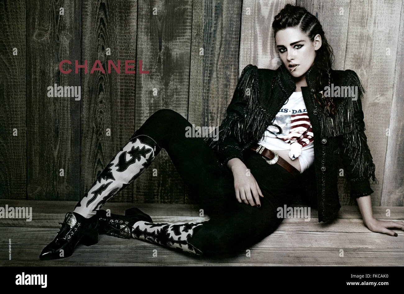 2010s UK Chanel Magazine Advert Stock Photo - Alamy