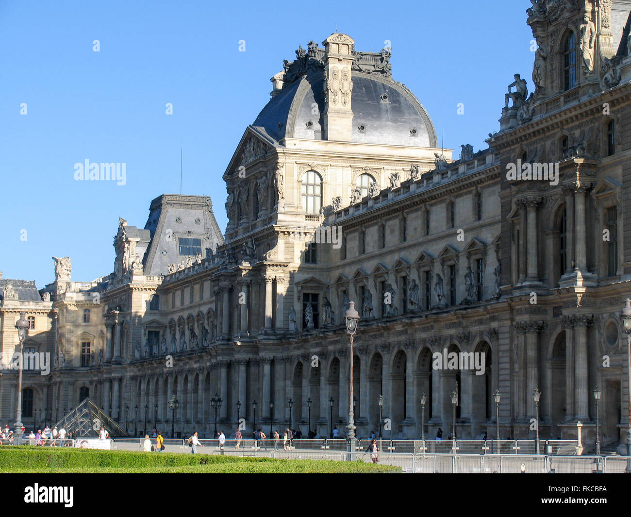The Denon Wing of the Louvre Museum Stock Photo - Alamy