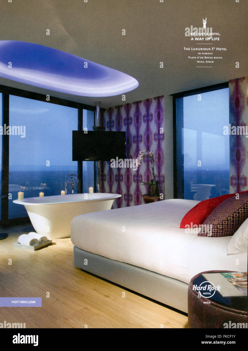 Hotel magazine advert hi-res stock photography and images - Alamy
