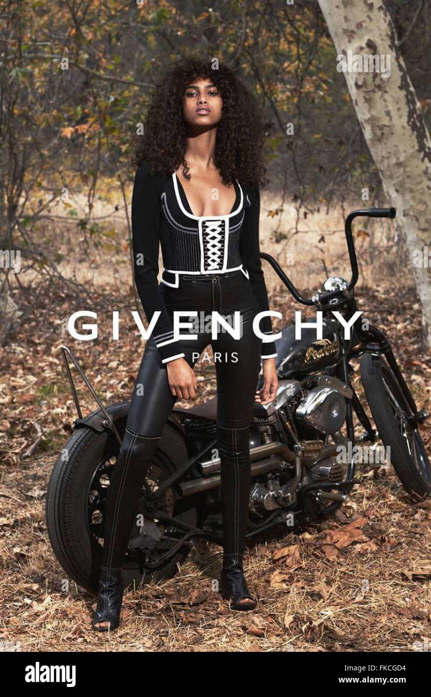 1910s UK Givenchy Magazine Advert Stock Photo - Alamy