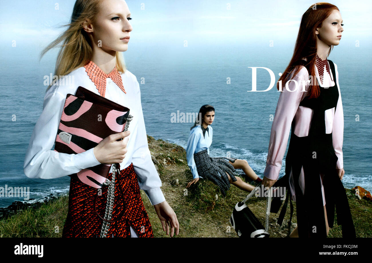 2010s uk christian dior magazine hi-res stock photography and images ...