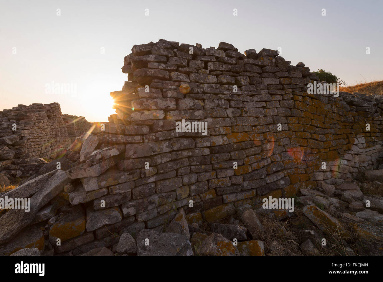 Naletale ruins in zimbabwe hi-res stock photography and images - Alamy