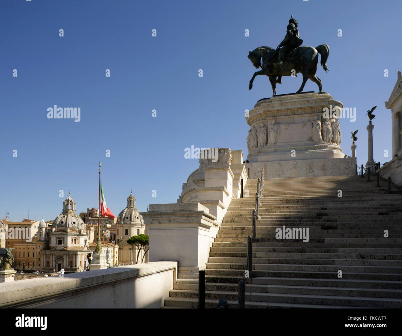 The Victor Emmanuel Monument (Il Vittoriano), also known as the ...