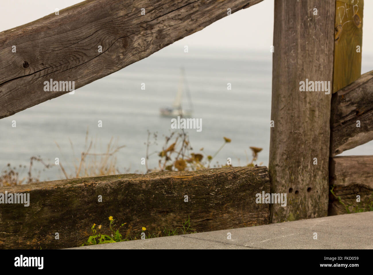 Seaside railing hi-res stock photography and images - Alamy