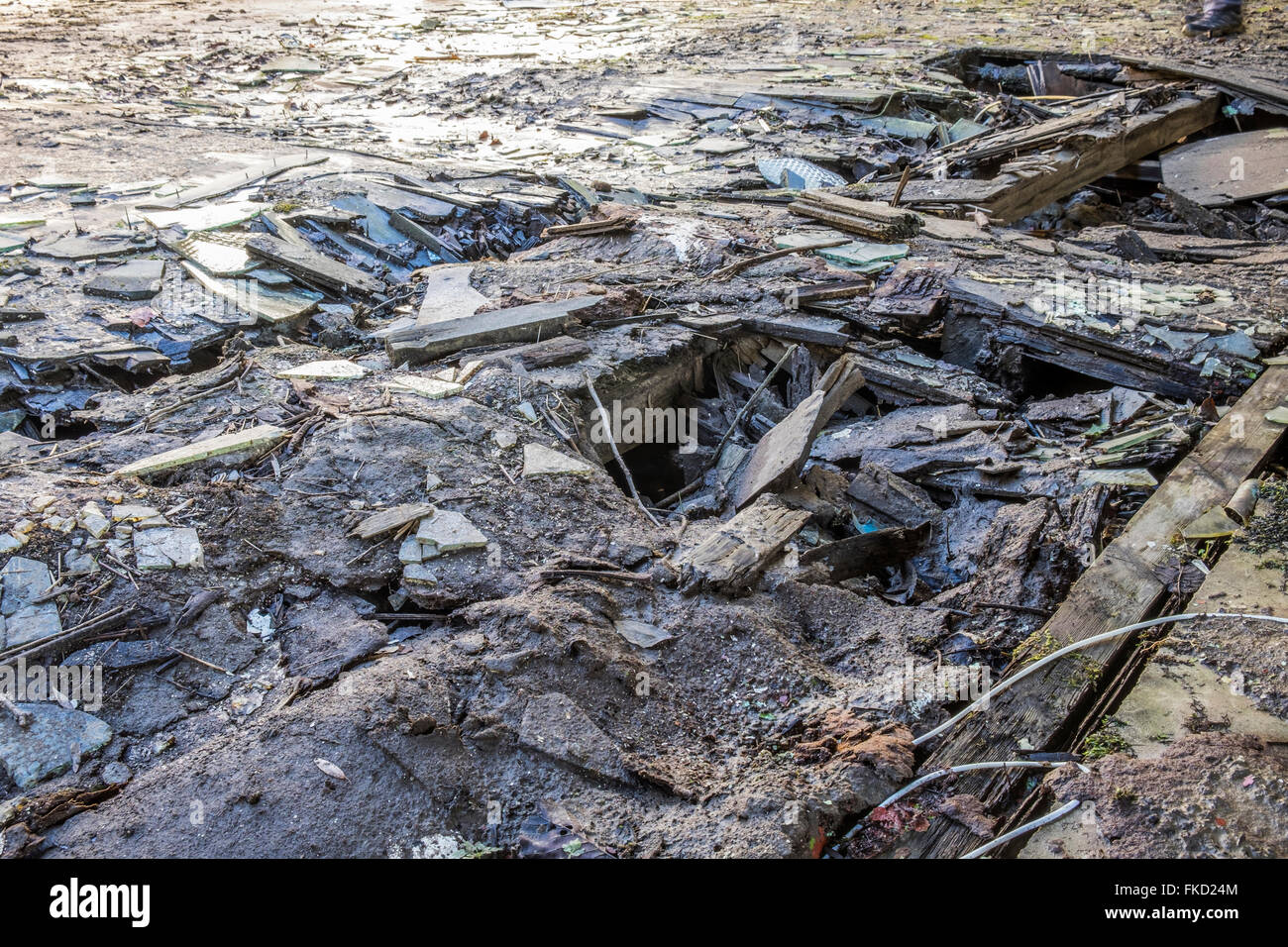 Rotten floor house uk hi-res stock photography and images - Alamy