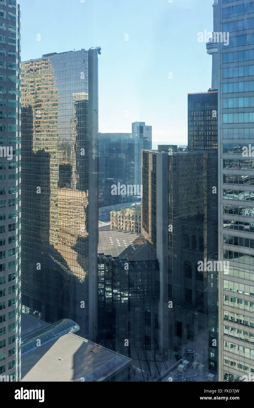Office with view of tall buildings hi-res stock photography and images ...