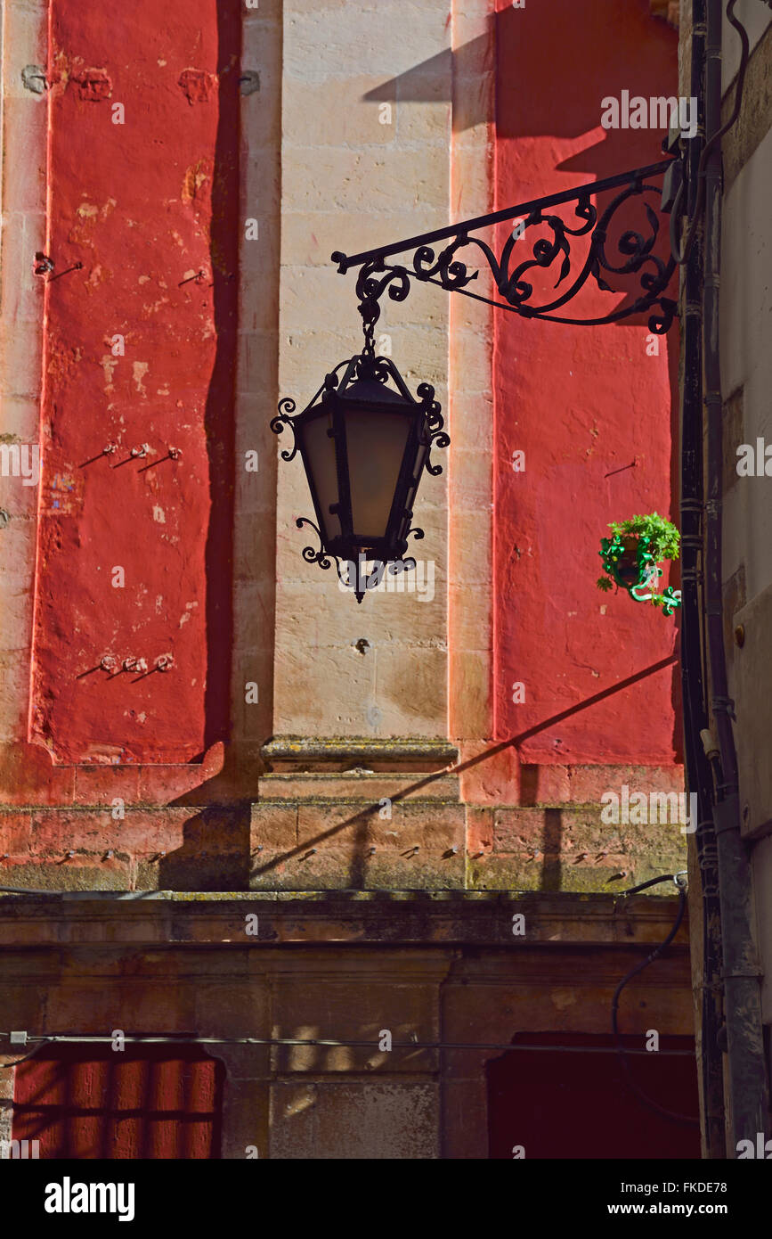 Red wall light hi-res stock photography and images - Alamy