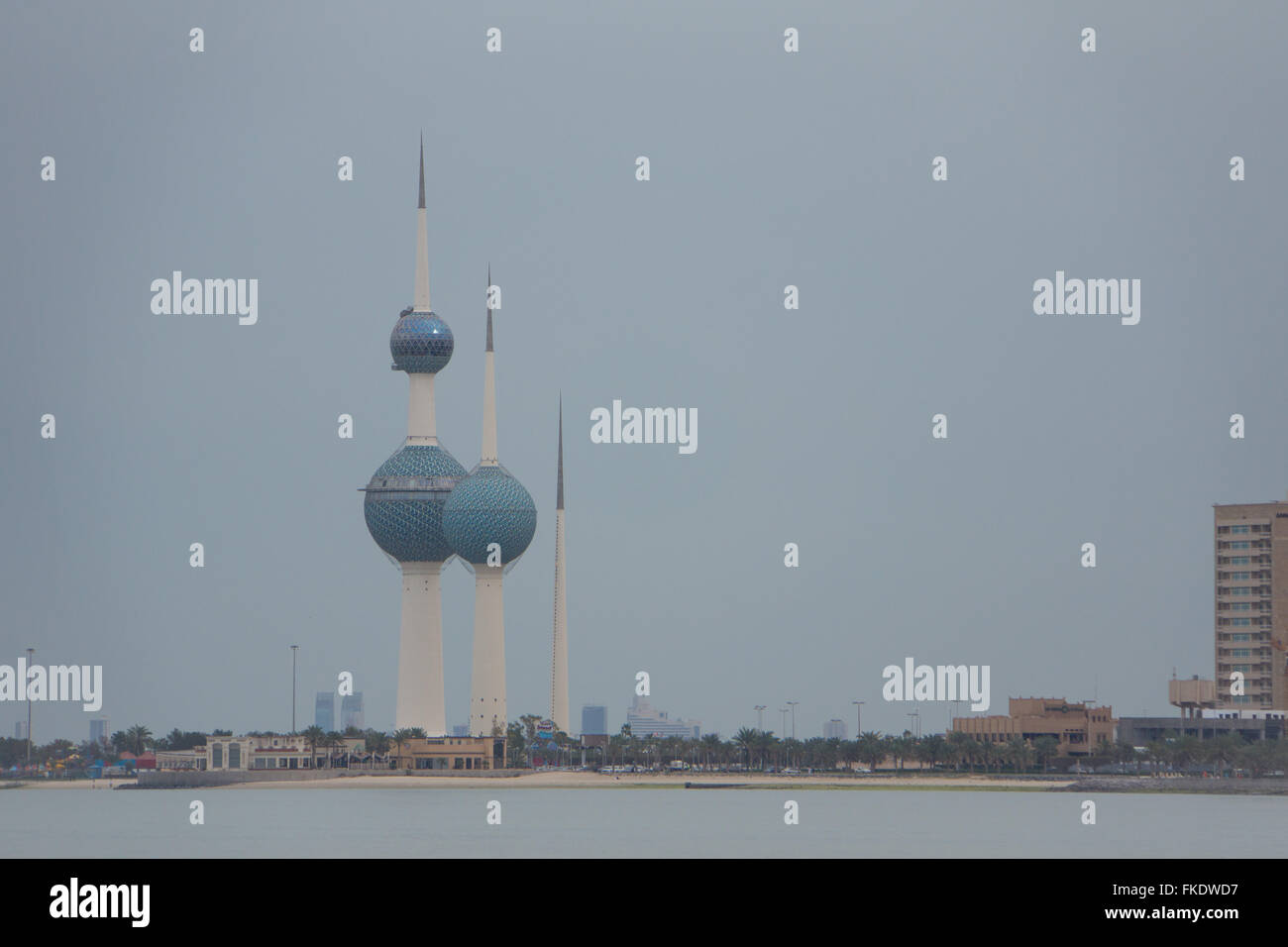 Kuwait towers water hi-res stock photography and images - Alamy