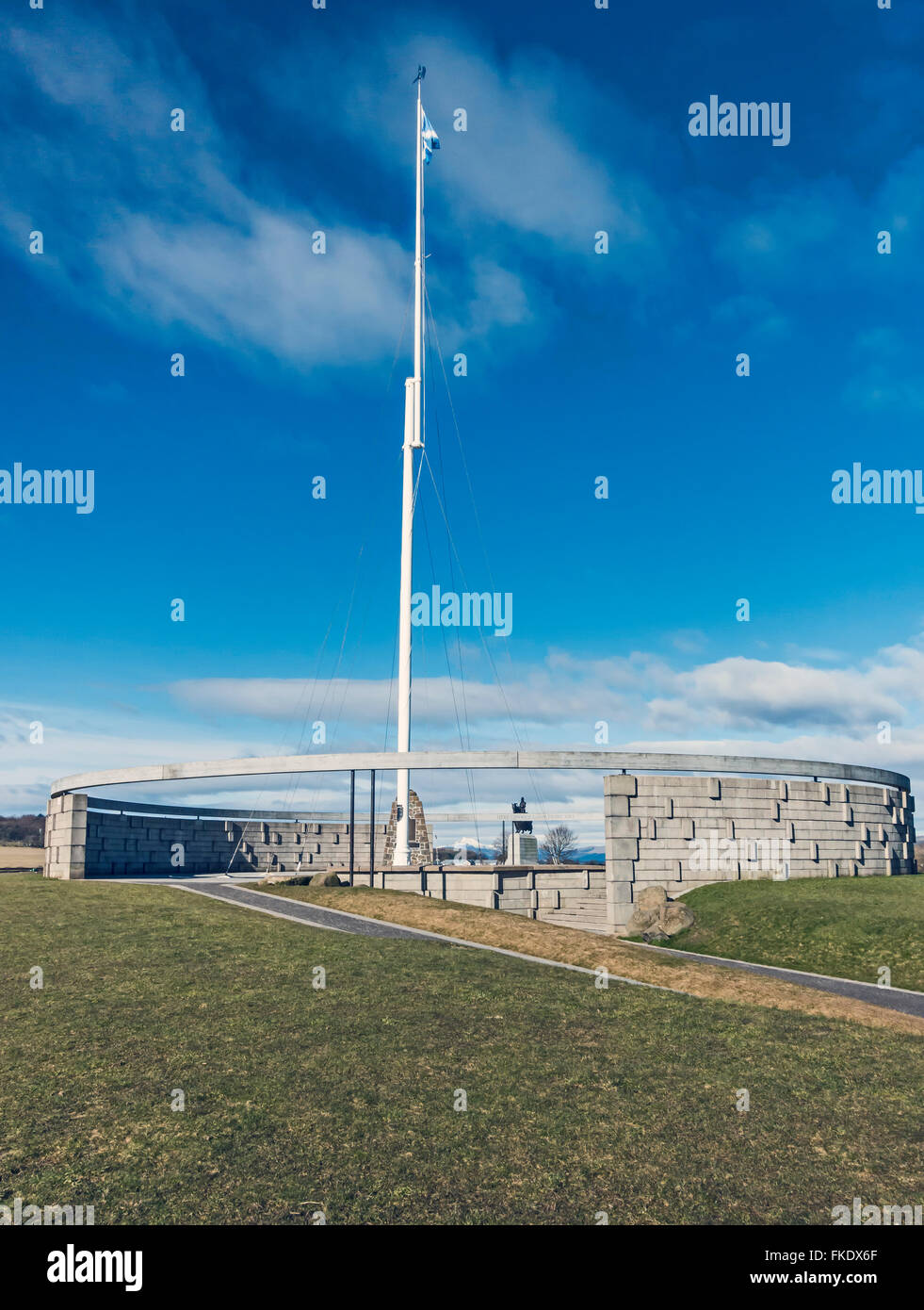 Bannockburn visitor centre scotland hi-res stock photography and images ...