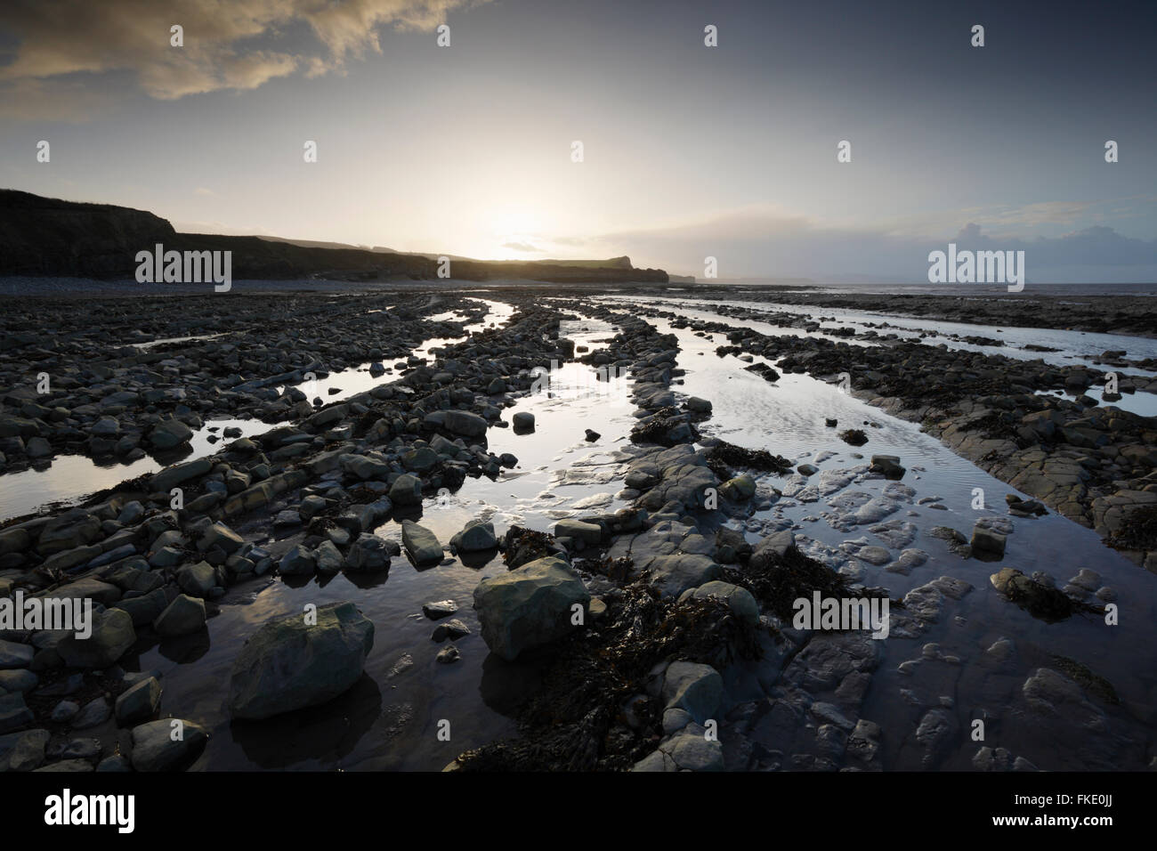 Kilve Beach. The Quantocks. Somerset. UK. Alternate layers of limestone ...