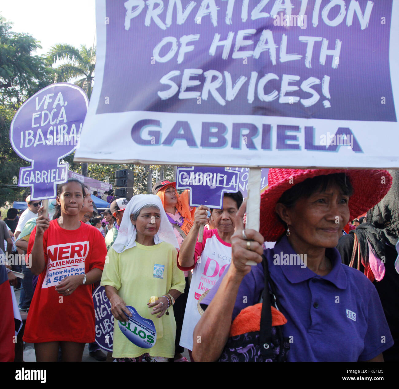 Manila, Philippines. 08th Mar, 2016. The members of Gabriela Women's ...