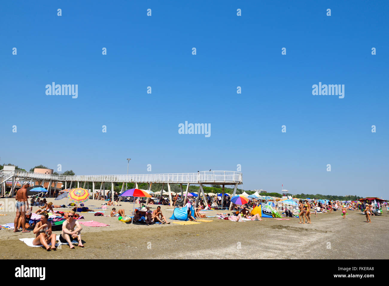 Lido venice italy beach swimming hi-res stock photography and images ...