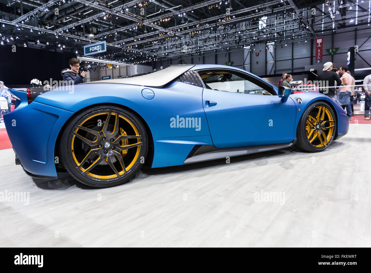 Yellow ferrari sport car hi-res stock photography and images - Alamy