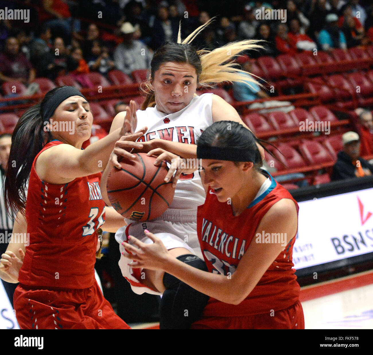 Albuquerque, NM, USA. 8th Mar, 2016. Roswell's #23 Gail Sanchez is ...