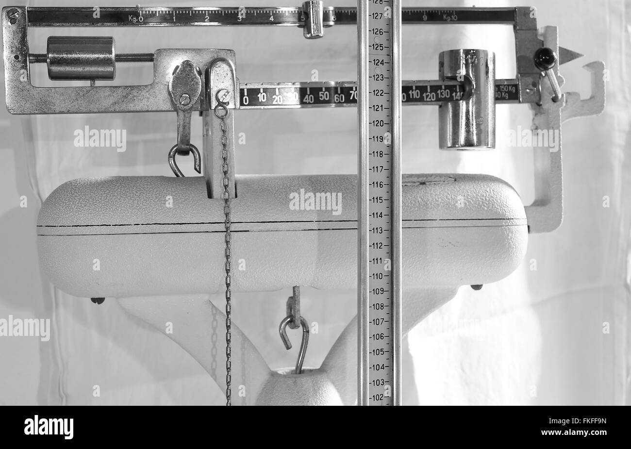 Ancient scales hi-res stock photography and images - Alamy