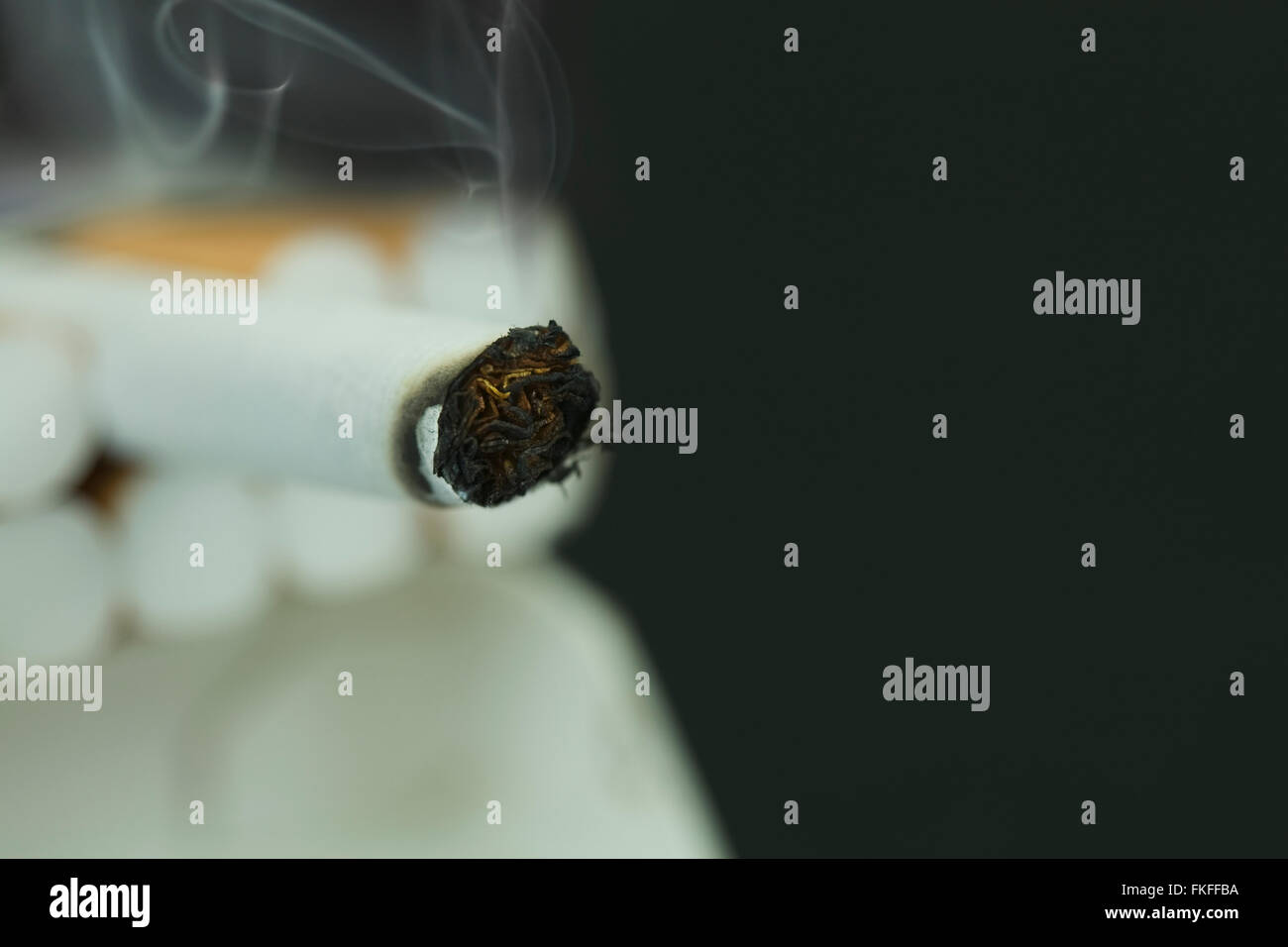 Smoulder hi-res stock photography and images - Alamy