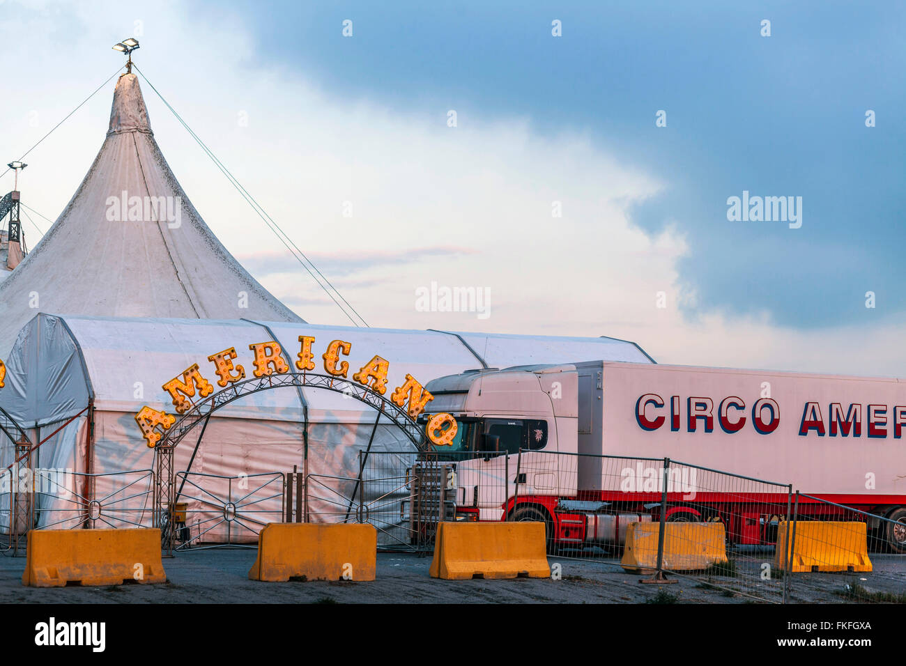 What is americano hi-res stock photography and images - Alamy