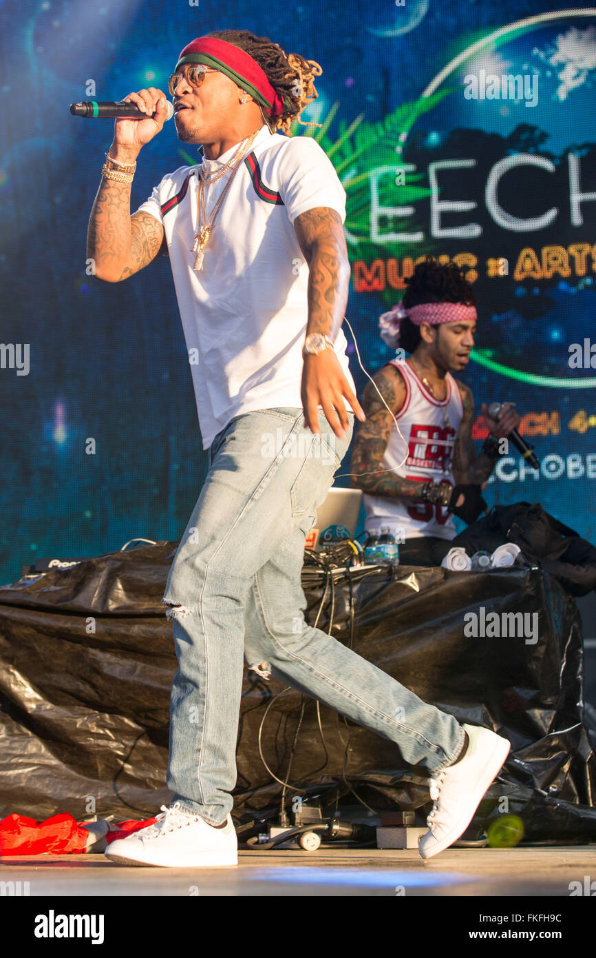 Future Rapper Sagging