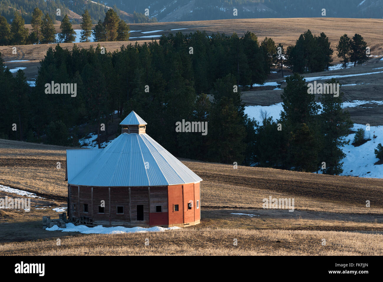 Round barn near Flora, Oregon Stock Photo - Alamy