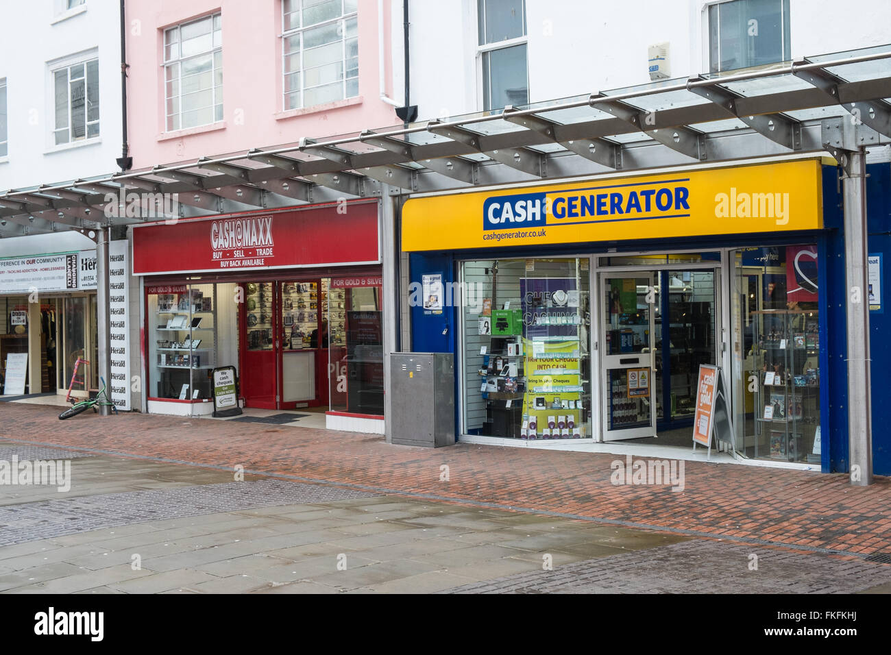 Declining footfall high street hi-res stock photography and images - Alamy