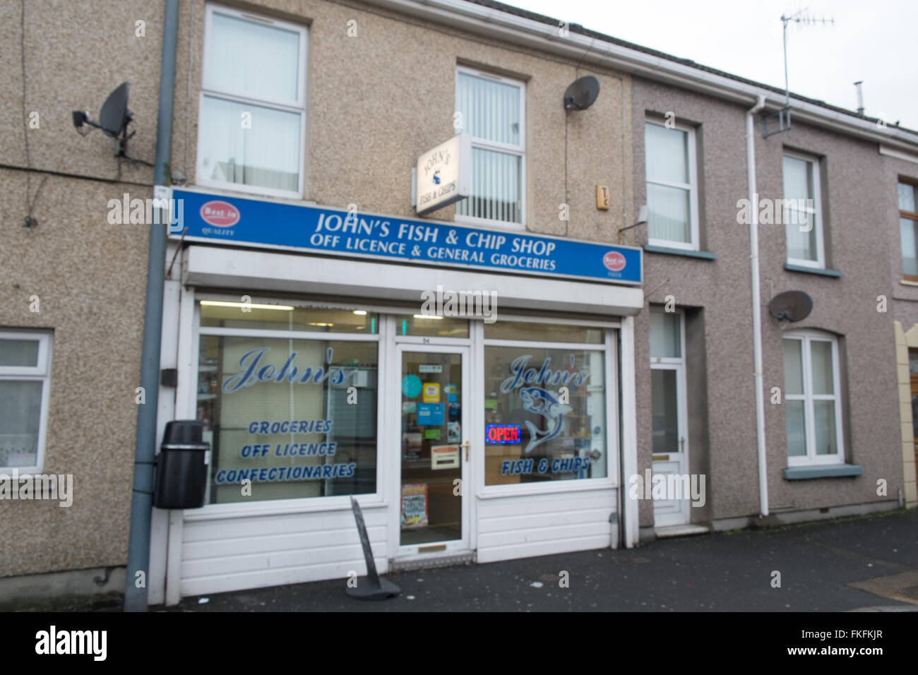 Llanelli town centre hi-res stock photography and images - Alamy