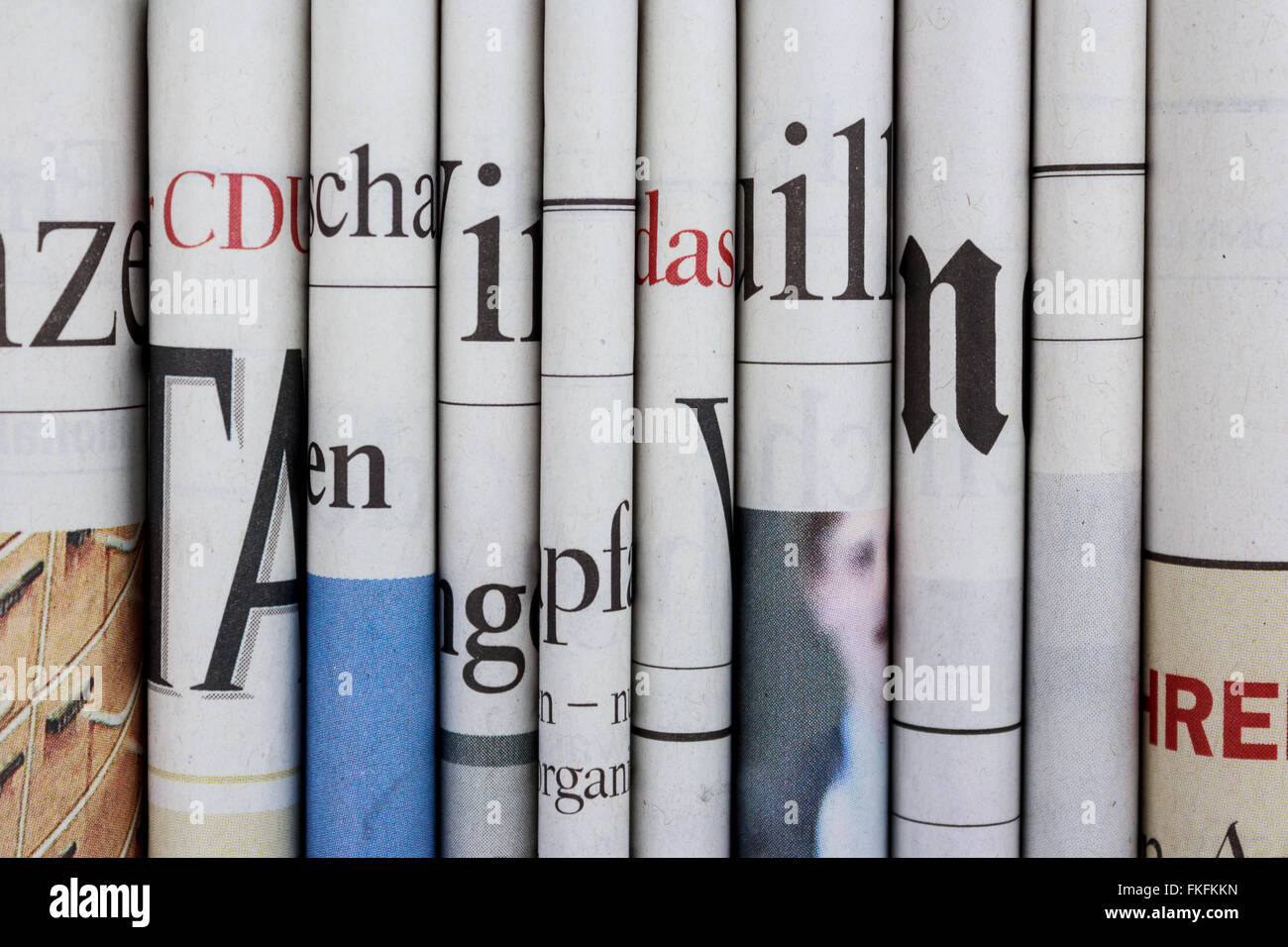 Pile of newspapers, stack of newspaper Stock Photo - Alamy