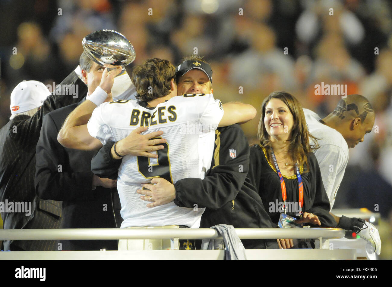Drew brees vince lombardi trophy hi-res stock photography and images ...