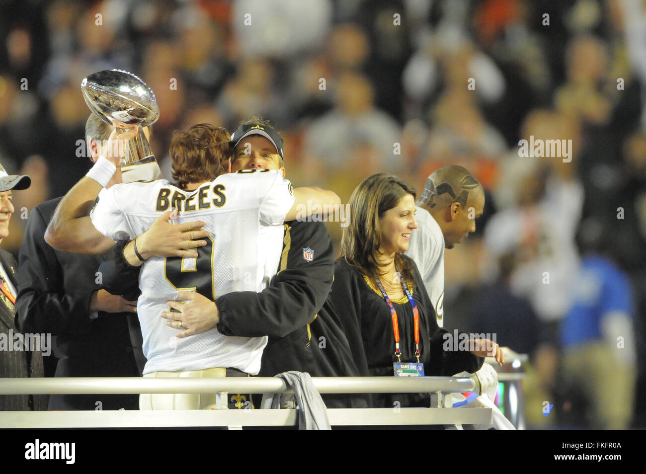 Drew brees vince lombardi trophy hi-res stock photography and images ...