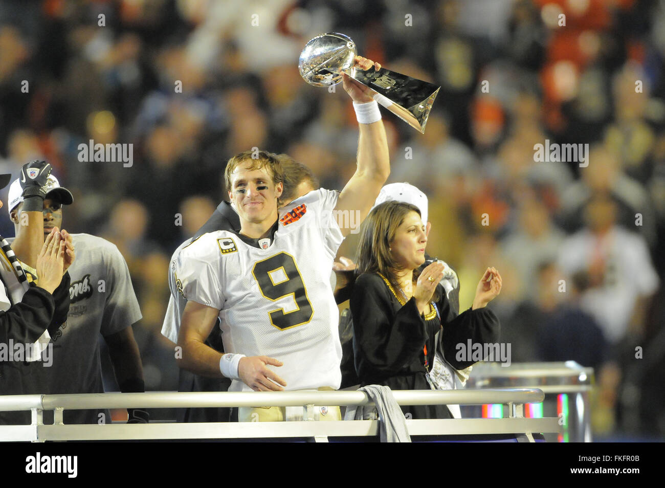 Super bowl trophy hi-res stock photography and images - Alamy