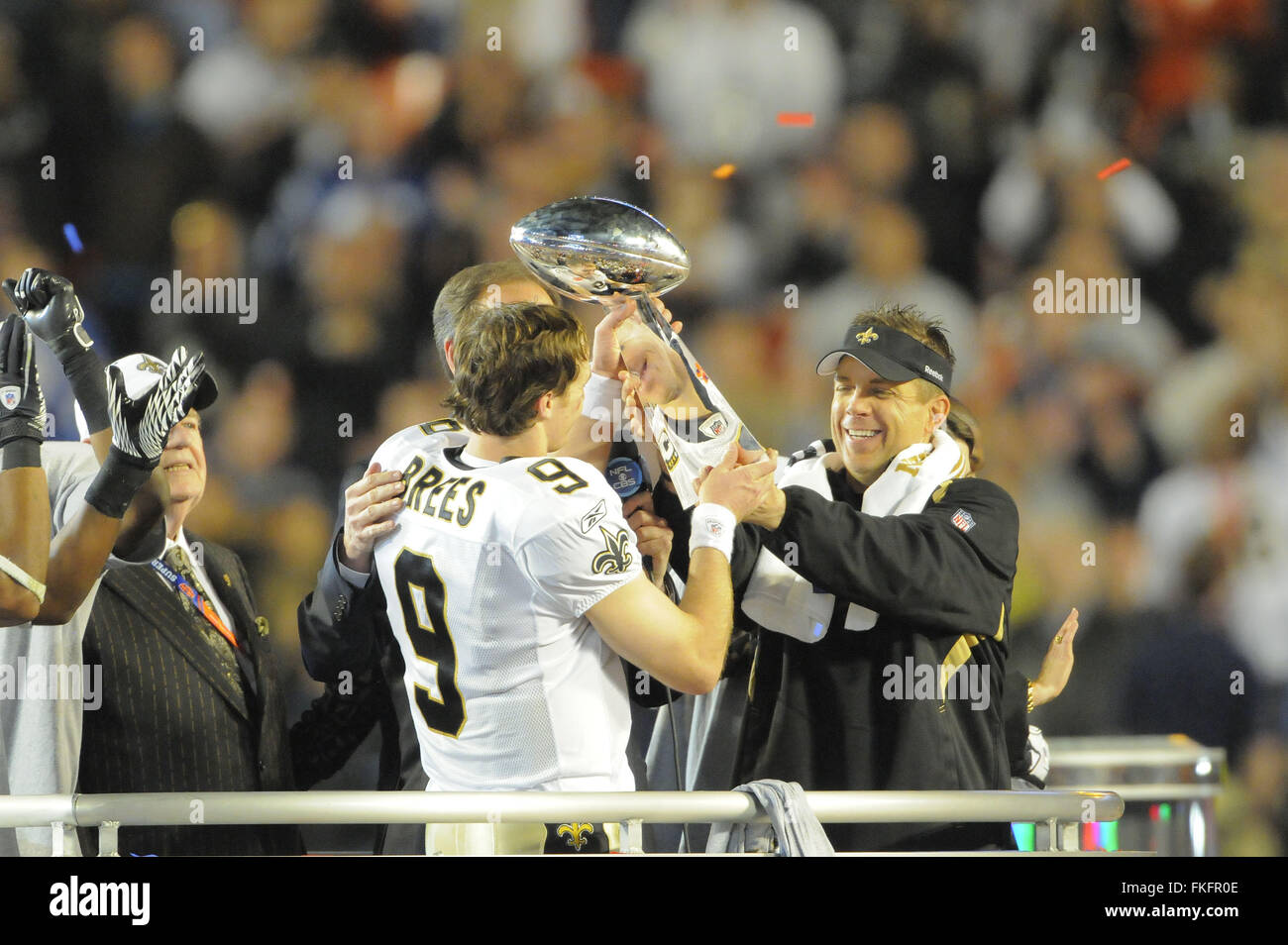 Drew brees vince lombardi trophy hi-res stock photography and images ...