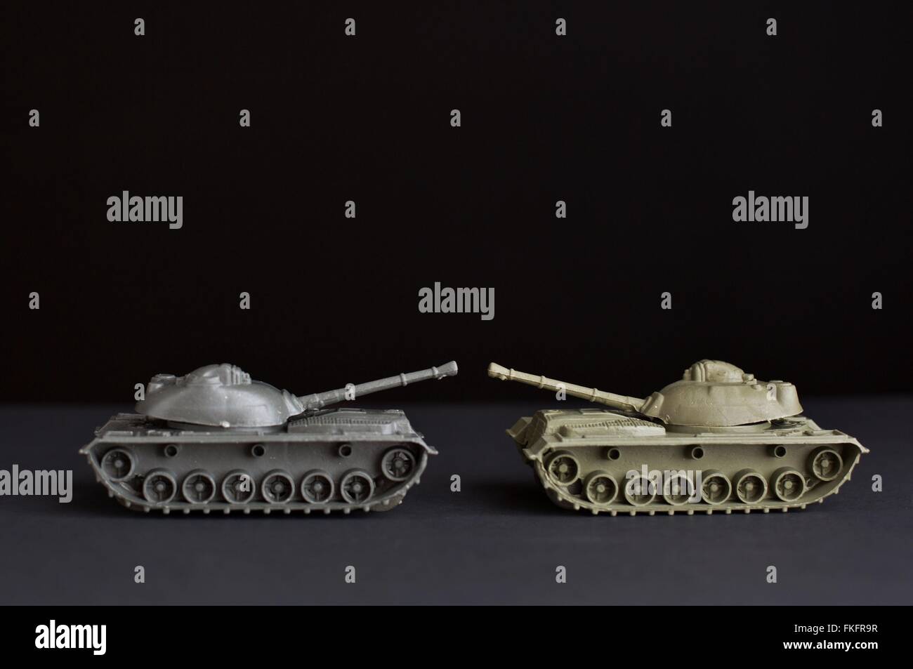 Tank games hi-res stock photography and images - Alamy