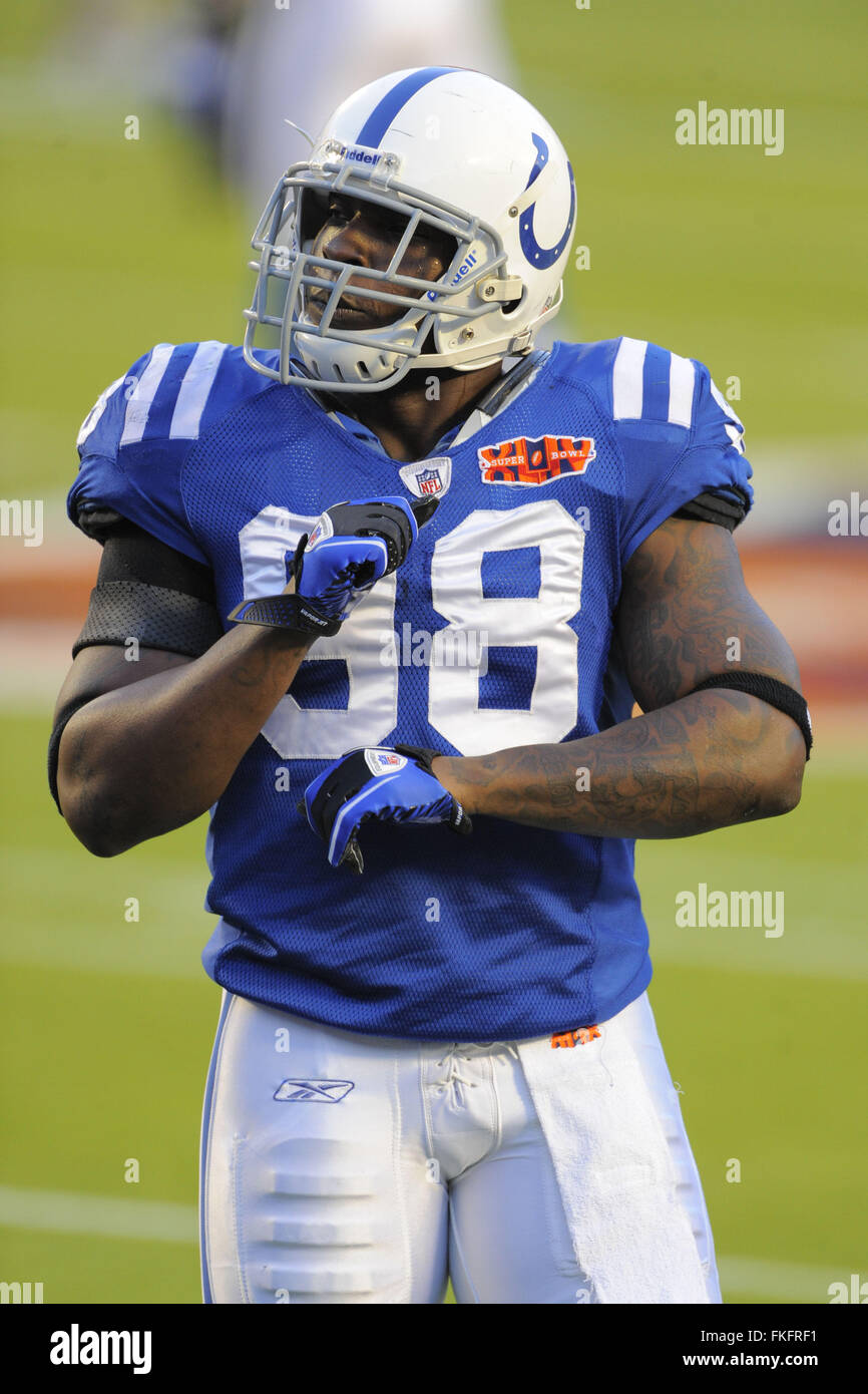 Indianapolis colts robert mathis hi-res stock photography and images ...