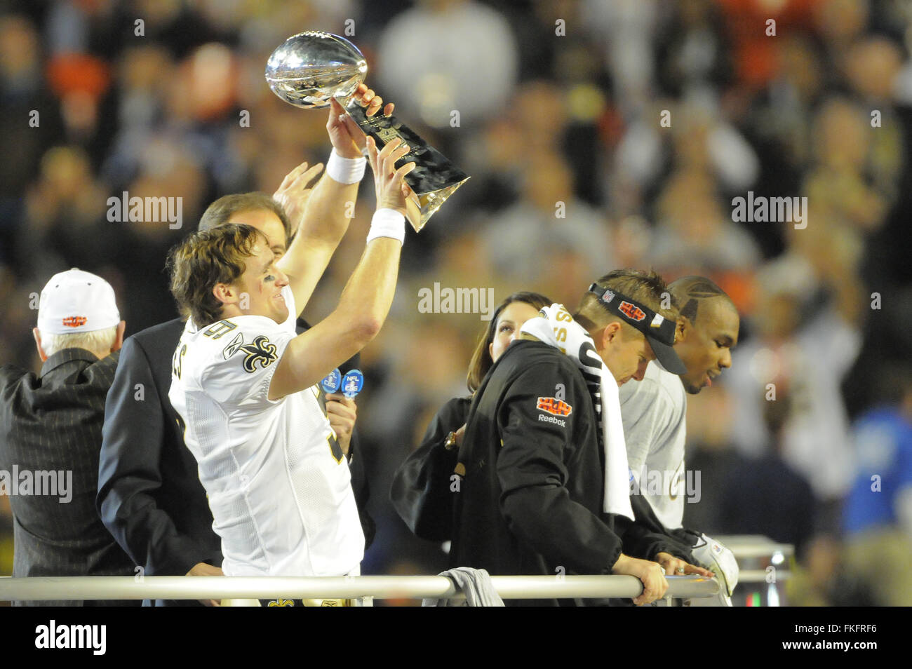 Drew brees vince lombardi trophy hi-res stock photography and images ...