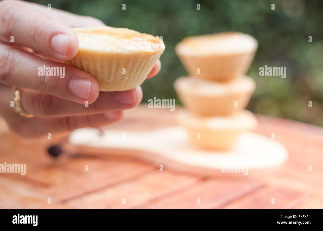 Hand pies hi-res stock photography and images - Alamy