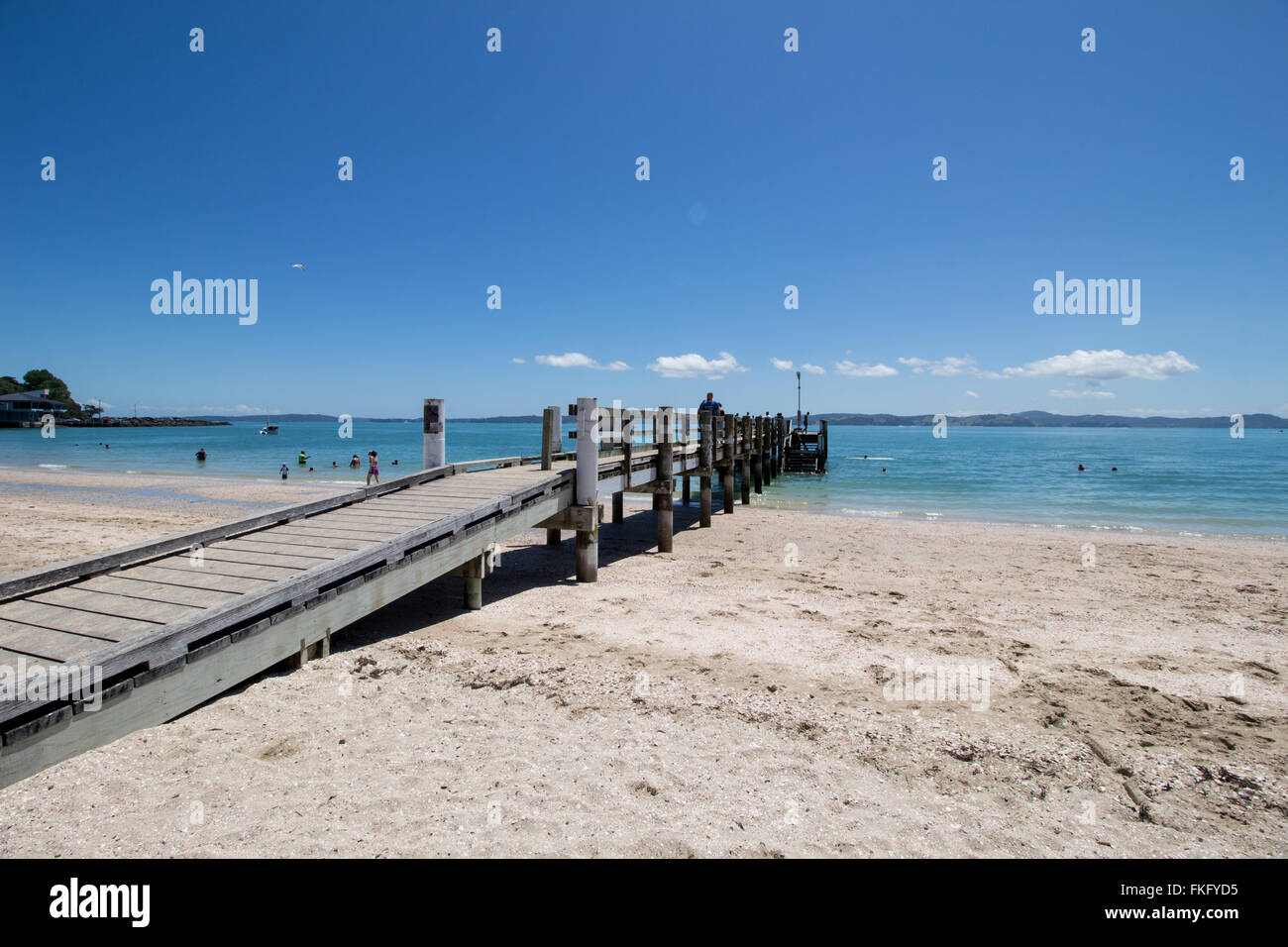 Maraetai Wharf, Auckland, New Zealand Stock Photo - Alamy
