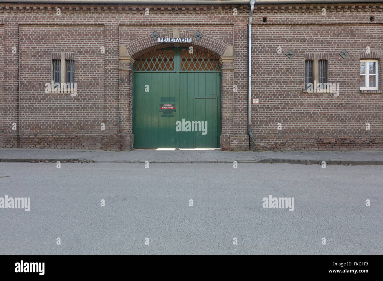 Vacated fire brigade house in Immerath, Erkelenz, Kreis Heinsberg ...