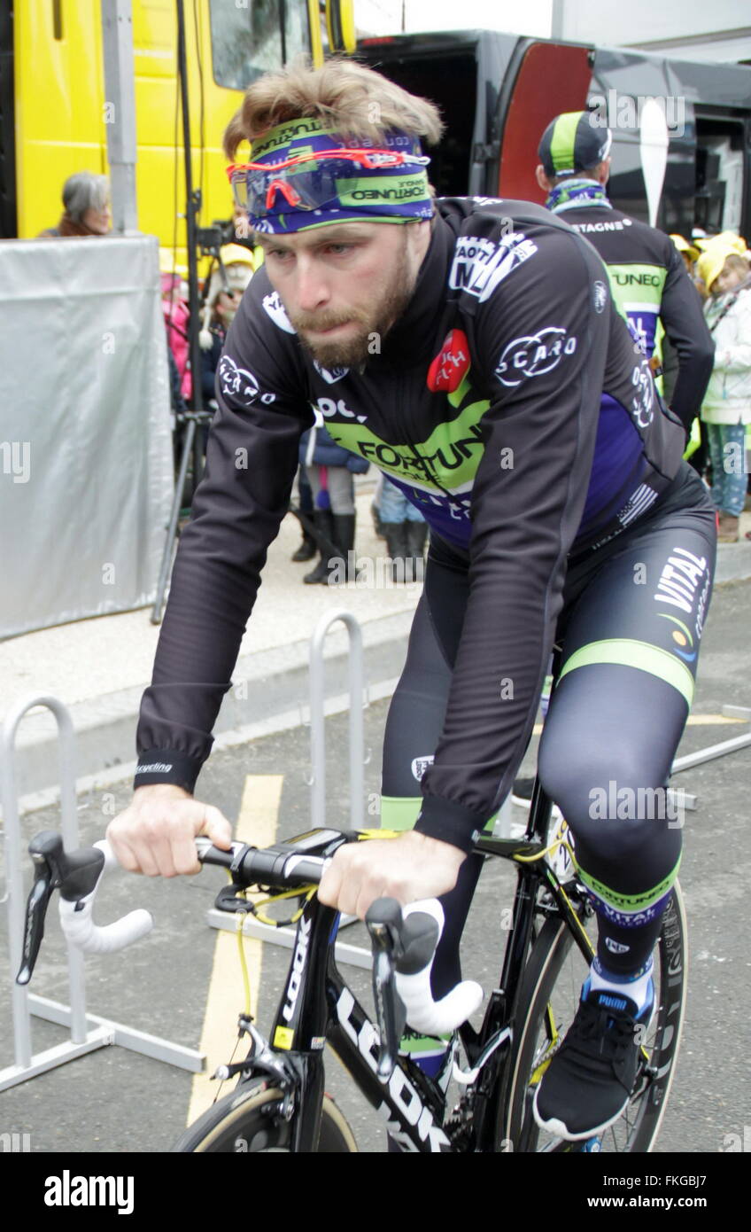 Daniel Mclay out to the podium at the first stage of Paris - Nice March ...