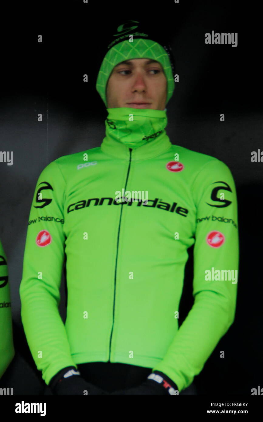 Pierre Rolland out to the podium at the first stage of Paris - Nice ...