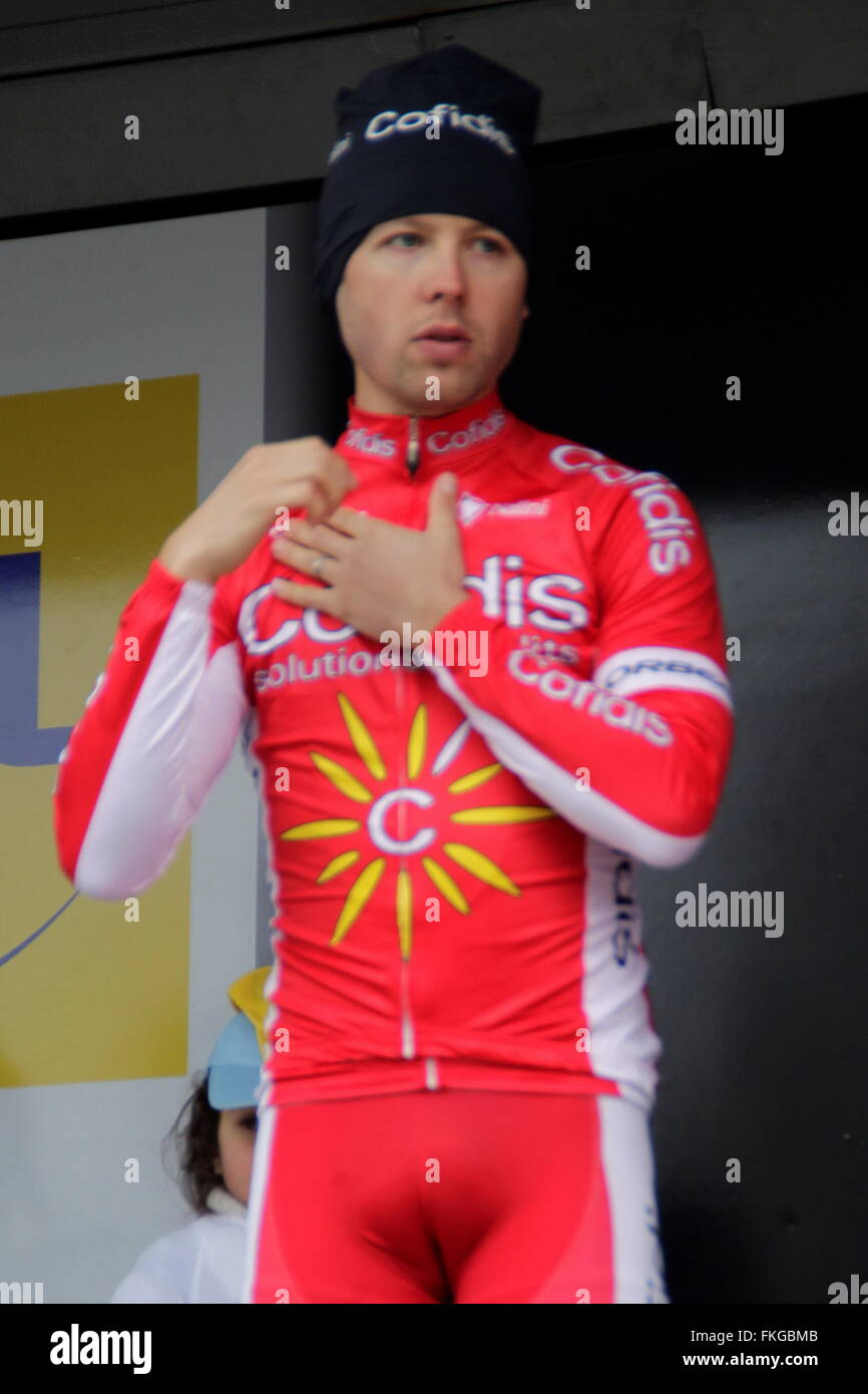 Julien Simon out to the podium at the first stage of Paris - Nice March ...