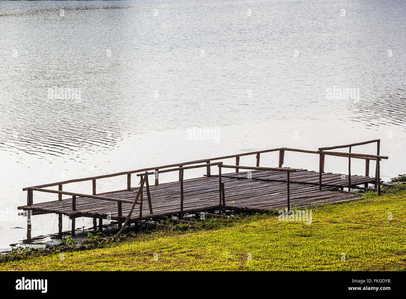 Pontoon pier hi-res stock photography and images - Alamy