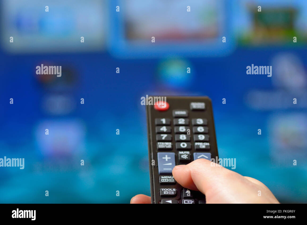Smart tv hi-res stock photography and images - Alamy