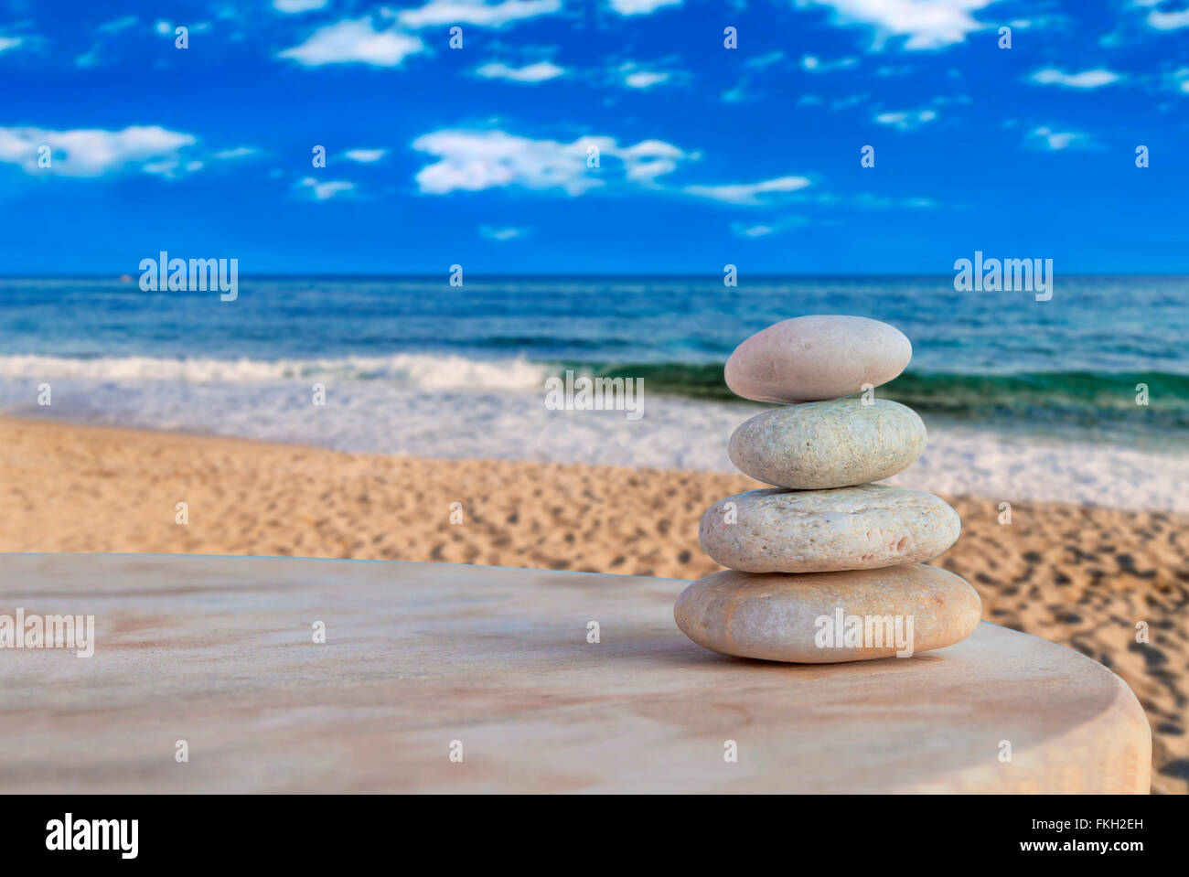Group massage outdoor hi-res stock photography and images - Alamy