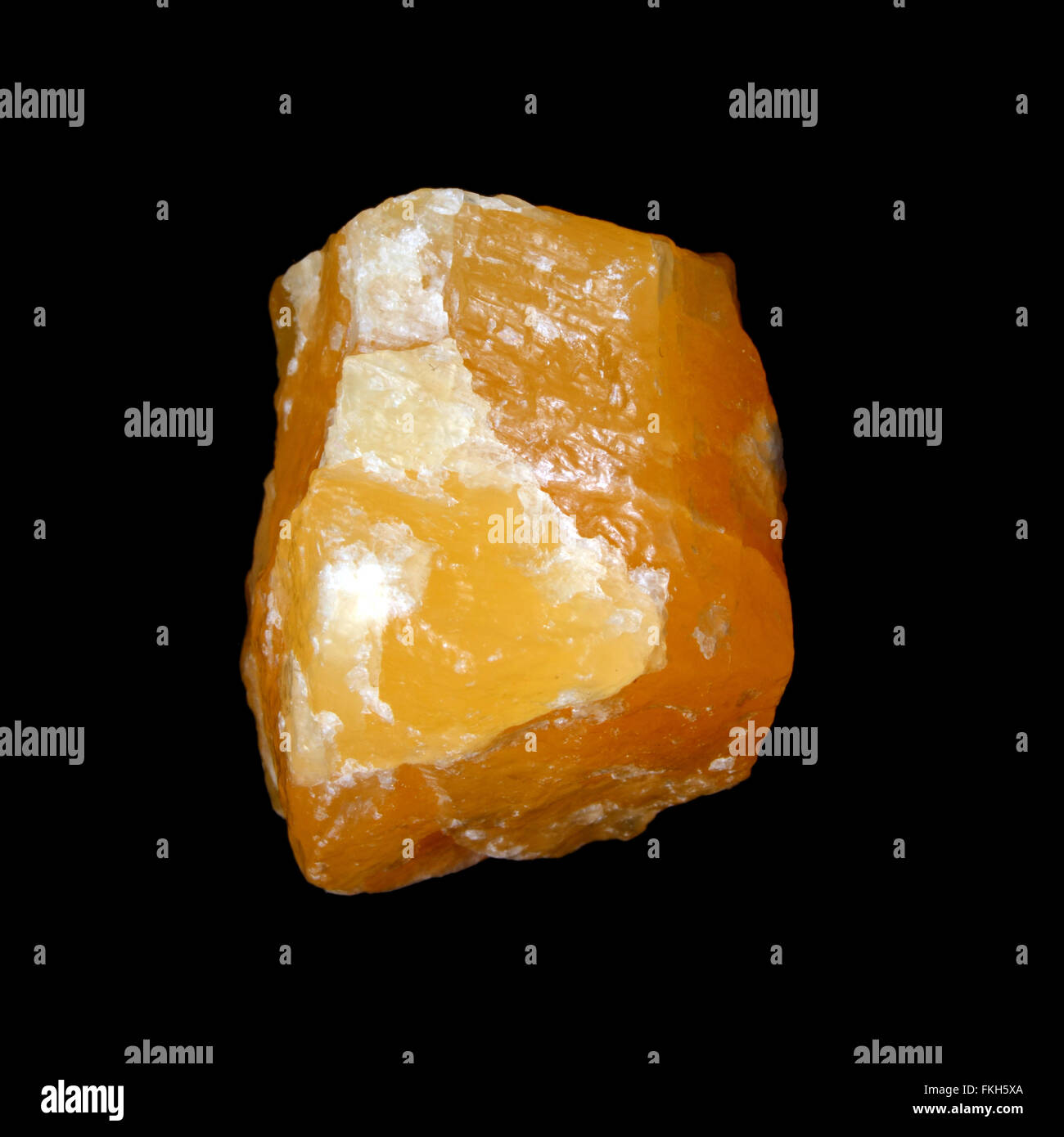 Yellow calcite hi-res stock photography and images - Alamy