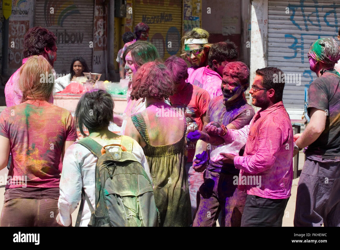 Man covered in holi powder hi-res stock photography and images - Alamy