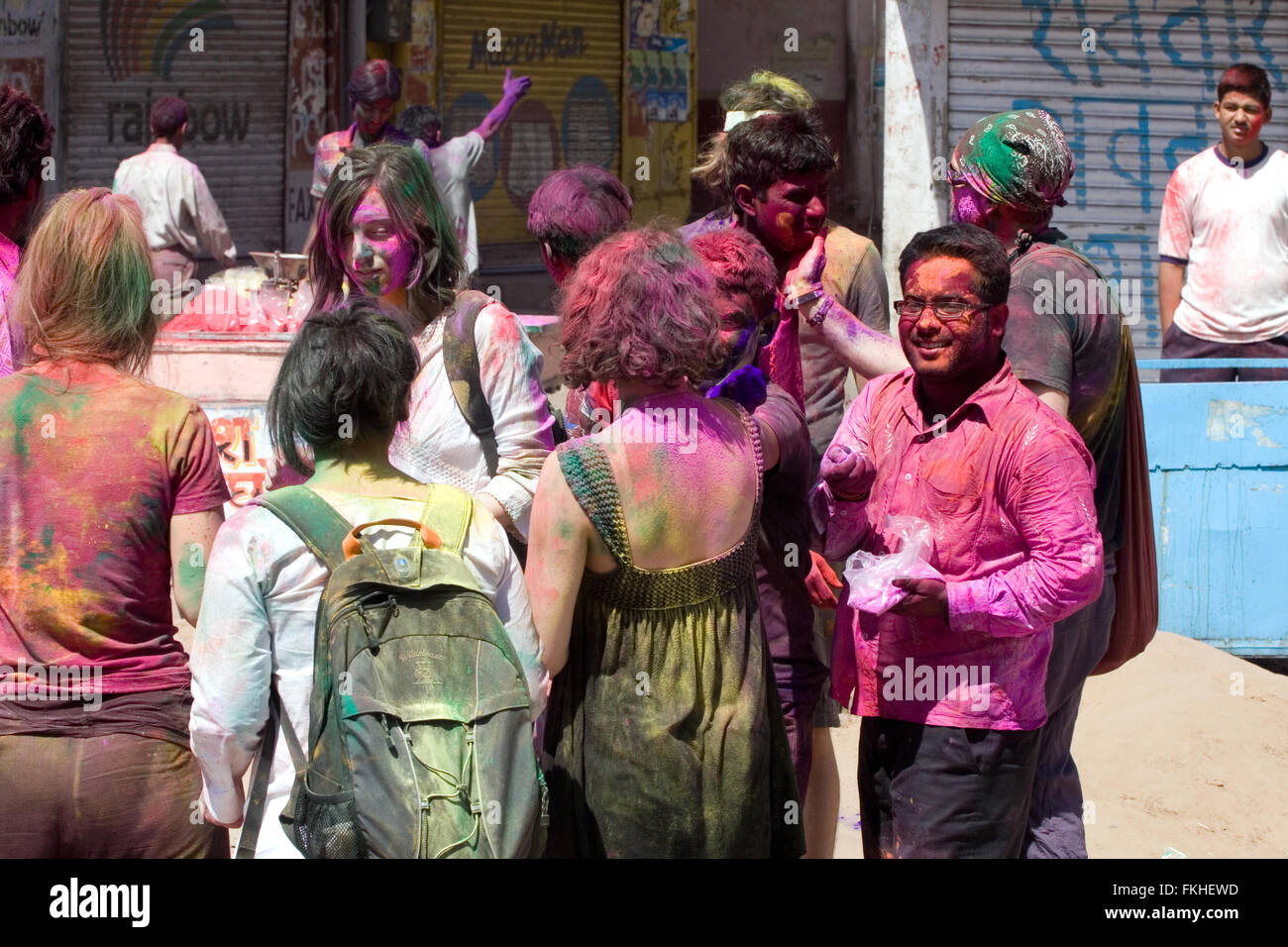 India friends multi culture hi-res stock photography and images - Alamy