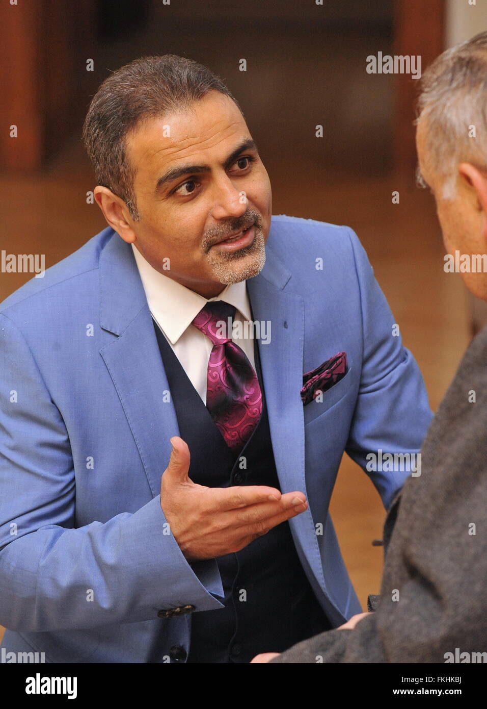 Zadeh hi-res stock photography and images - Alamy