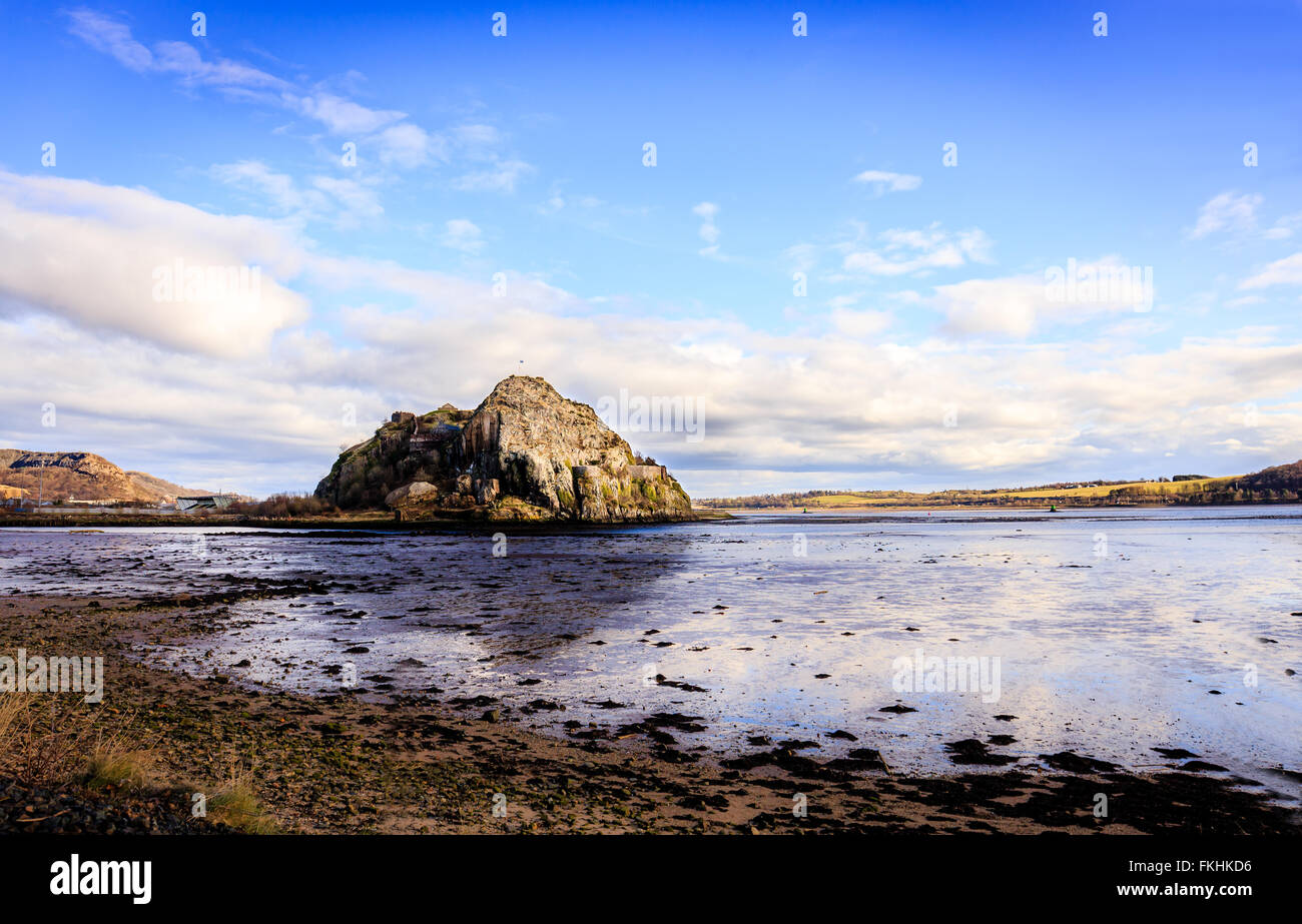 Dumbarton rock hi-res stock photography and images - Alamy
