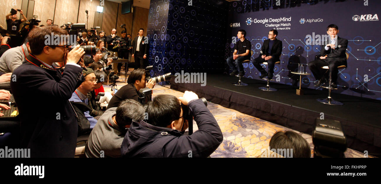 Seoul, South Korea. 9th Mar, 2016. South Korean professional Go player ...